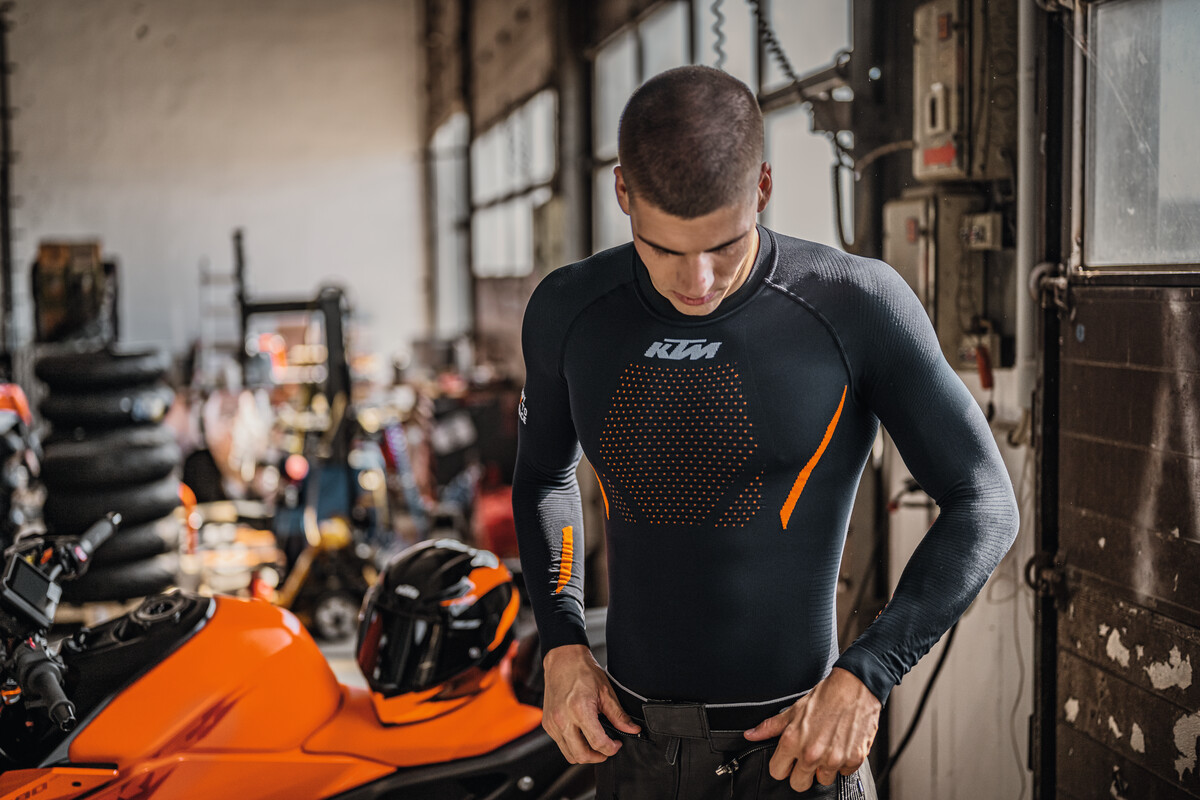 KTM - READY TO RACE